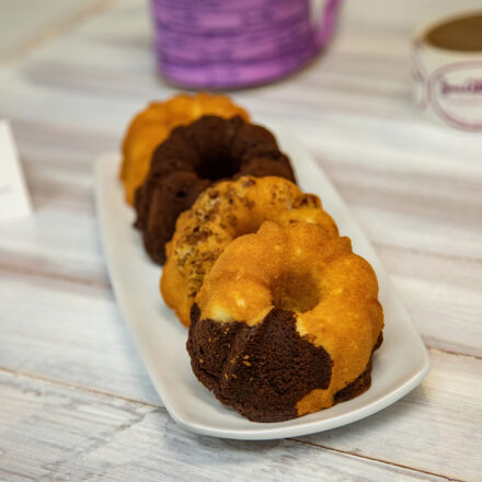 Zana Cakes | For Delectable Desserts